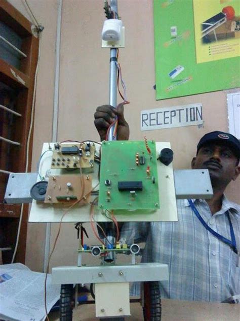 Embeddedieeeprojects2013 Blind Navigation System Using Gpsandgsm Voice