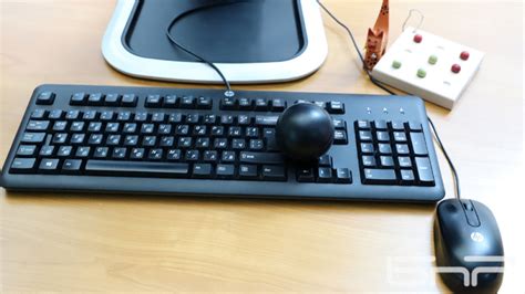 Образование без раници търси доброволци за превод на уроците от Khan Academy на български