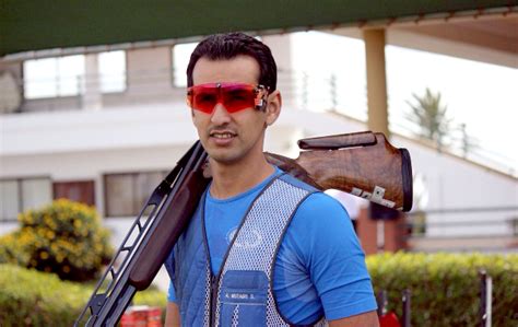 الرامي الكويتي سعد المطيري