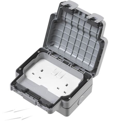 MK Water Proof Socket 2 Gang Switched Nicos Fotsios LTD