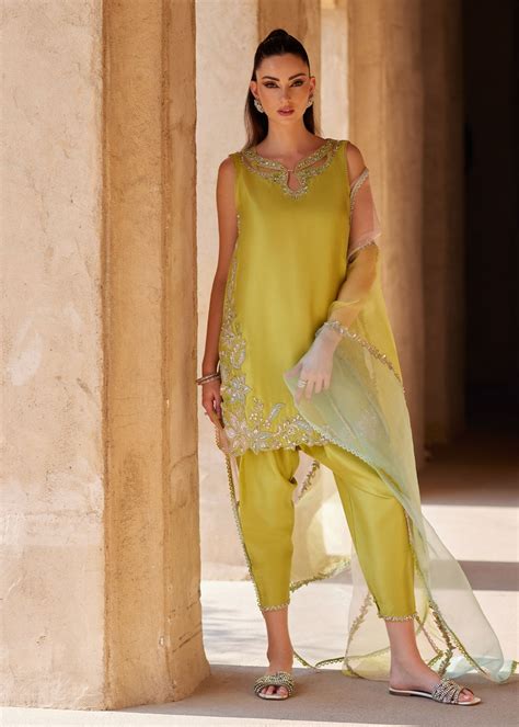 Sia Ghina Luxury Pret By Kanwal Malik