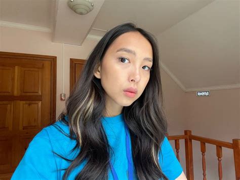 Селфи девушка контент визуал модель эстетика визуализации Модели Селфи Эстетика