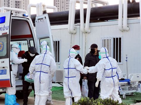 武漢雷神山醫院繼續收治新冠肺炎患者圖片新聞中國政府網
