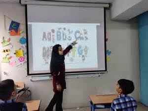 مردودی مدارس در آموزش زبان خارجی دانش‌آموزها چند ساعت در هفته زبان