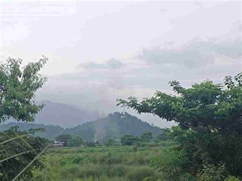 ကလေးမြို့နယ်ရှိ စက္ကန့်ကျေးရွာကို စစ်တပ်က မီးတင် ရှို့နေ Khit Thit Media