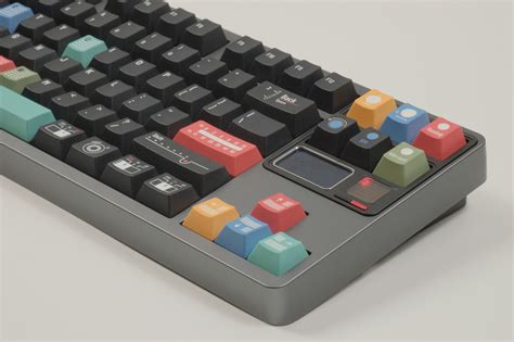 Logitech 🎄 ส่งมอบความสุขแบบจัดเต็มส่งท้ายปีกับสินค้าจาก Logitech ไอเทมทันสมัย สีสันสดใสในโทน