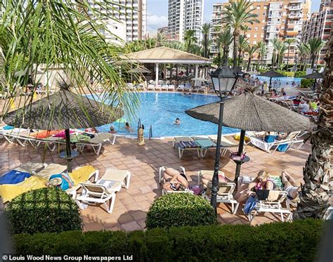 Tourists Are Made To Queue Up For Sun Loungers At Hotel Where Itvs