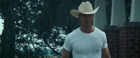 Auscaps Glen Powell In Twisters