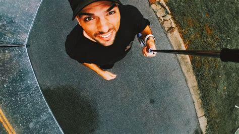 You Look Terrible On Camera Try This Insta Go Shot Review YouTube