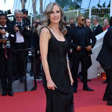 Andie Macdowells Mother Of The Bride Gown Is Available Online