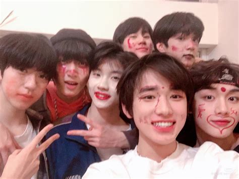 时代少年团女装照片 千图网