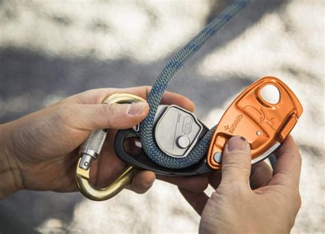 Grigri Vs Atc Which Belay Device Is Right For You 2025 Guide