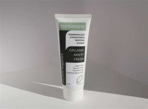 Organic Minty Fresh Teethpaste Toothpaste Recyclable Tube We Love Organics