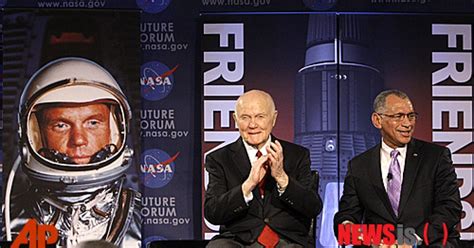 나사 달 탐사 거쳐 2030년까지 화성에 사람 보낸다