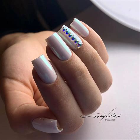20 Ring Finger Nail Designs That Emphasize Your Personality Belletag