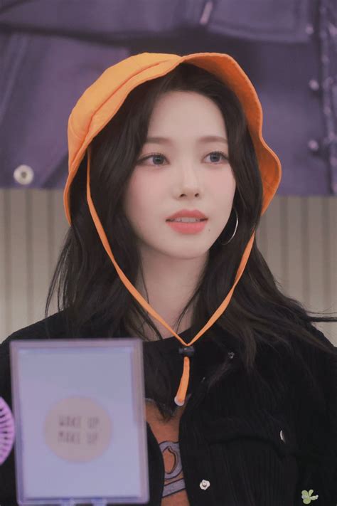 내가 사랑했던 모든 여자들 부산팬싸 시구 대구팬싸 얼굴 열일한 카리나의 하루 Daum 카페