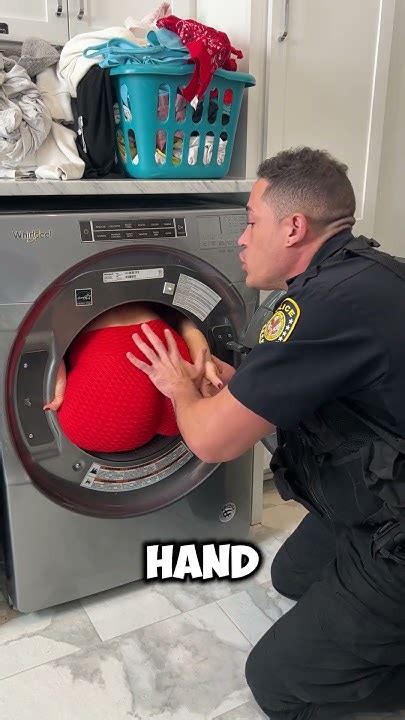 This Girl Got Stuck In A Washing Machine Youtube