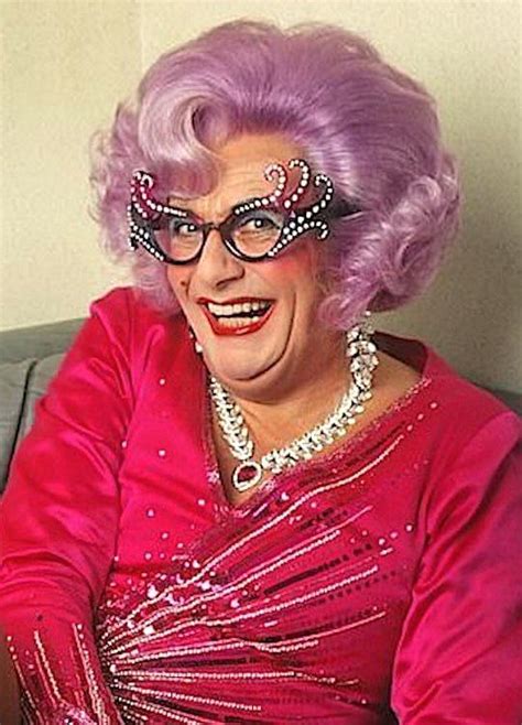Dame Edna Megastar Dame Edna Beautiful People Dame