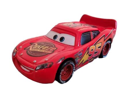 Voiture Disney Cars 1 Flash Mcqueen N° 95 Rust Eze En Métal Ech 1 55 Die Cast Eur 4 80