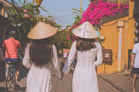 South Vietnam Girls