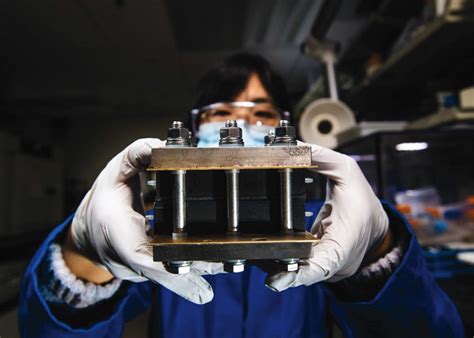 New Physics Based Simulation Tool Accelerates Battery Development