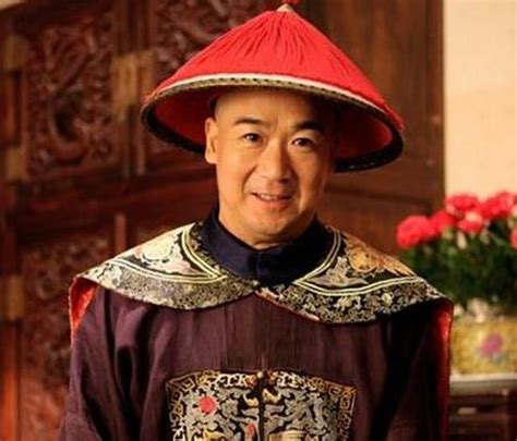 乾隆年間，一個冤魂附體在兇手身上，驚動了紀曉嵐的老爸 每日頭條