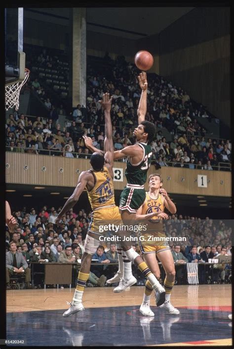 Milwaukee Bucks Lew Alcindor In Action Taking Hook Shot Vs San News