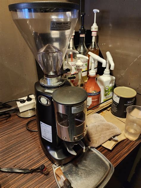 메저 슈퍼졸리 반자동 그라인더 팝니다 당근 중고거래