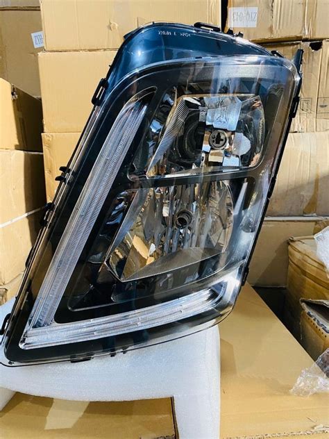 Headlight Volvo New At ₹ 100piece Automotive Headlights In Pune Id