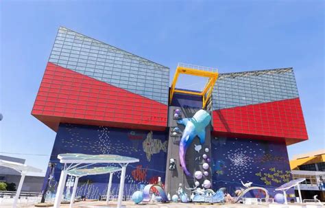 Osaka Aquarium Kaiyukan Ticket Information And Experience Details