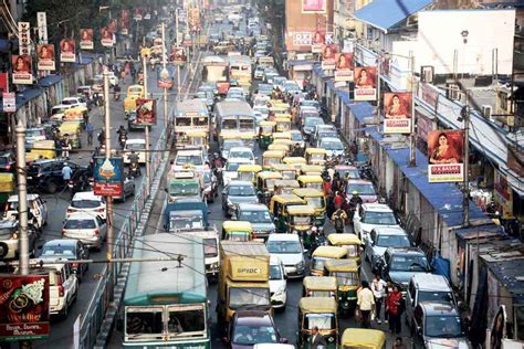 Kolkata Traffic Jam People May Face Traffic Congestion Due To Durga