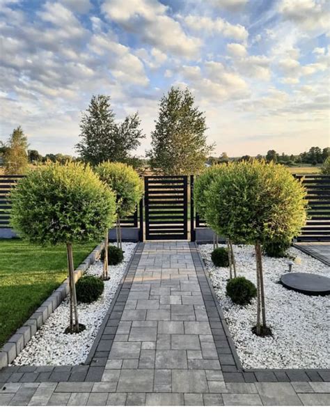 Pin Von Vbravo Auf Antejardín Haus Und Garten Vorgarten Gärten Garten Ideen Gestaltung Vorgarten
