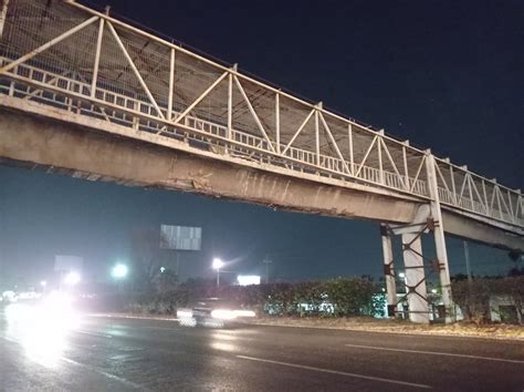 Por Reconstrucción De Puente Cerrarán 3 Horas Carretera Guadalajara