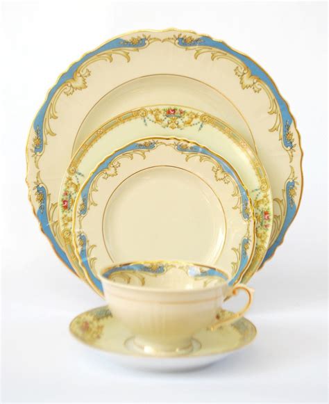 321 Best Images About China Sets Dinnerware Sets On Pinterest Fine