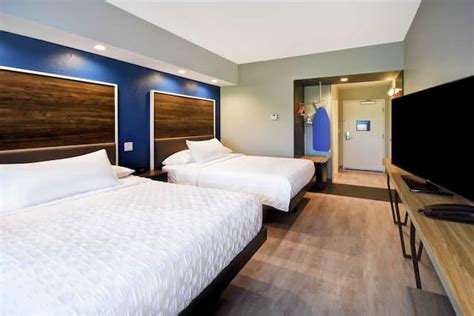 Tru Hotels In Usa Find Hotels Hilton