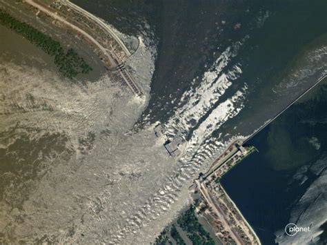 Drained Kakhovka Dam Reservoir Reveals Skulls Of Ww2 Soldiers Ibtimes Uk