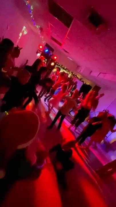 Наша новорічна тусня 🪩💃🏻 Youtube