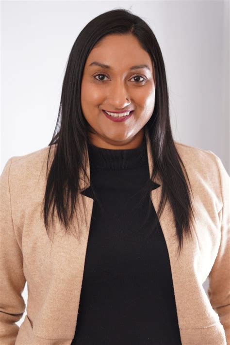 Samantha Naidu Sherwood Park Onyx Counselling And Psychology
