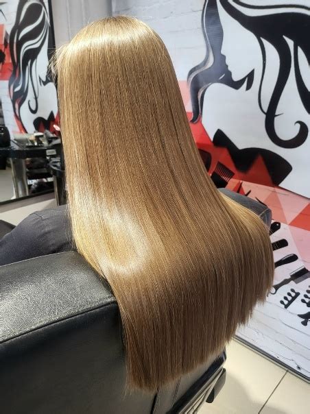 Ты из Севастополя Твои волосы пушистые сухие и поврежденные особенно сейчас после знойного