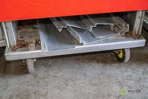 Cres Cor H137 Ua 12 Full Size Insulated Hot Cabinet Roller Auctions