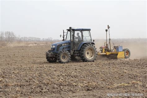 耕地机器农村耕地机器文秘苑图库