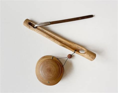 Vintage Kiseru Japanese Pipe With Turned Box Set Wood Wooden Decorative Beaded String Closure