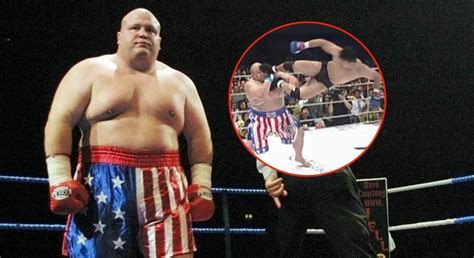 Boxing Icon Butterbean Got Drop Kicked And Tapped Out In Dreadful Debut
