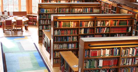 Library St Hughs College Oxford