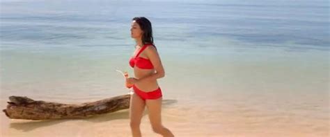 Naked Sonal Chauhan In G A Killer Connection