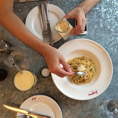 무료 이미지 레스토랑 요리 식품 조리 생기게 하다 이탈리아 아침 식사 빵 굽기 먹다 점심 맛있는 파스타 치즈 홍콩 국수 짜릿한 만약 밀가루