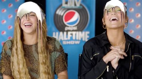 Messy Celebrity Polls Shakira And Jlo Fake Mess