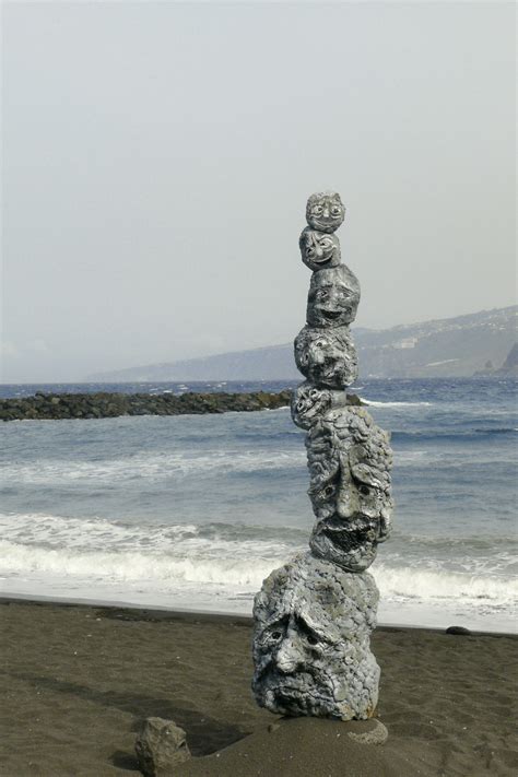 무료 이미지 바닷가 바다 연안 모래 록 대양 눈 겨울 육지 웨이브 동상 얼음 장식 날씨 스택 자료 삽화 물줄기 웃음 쾌활한 미술