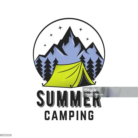 빈티지 스타일의 텐트 산봉우리 소나무가 있는 여름 캠핑 로고 아웃도어 브랜딩 하이킹 클럽에 적합합니다 복고풍 미학이 가미된 캠핑