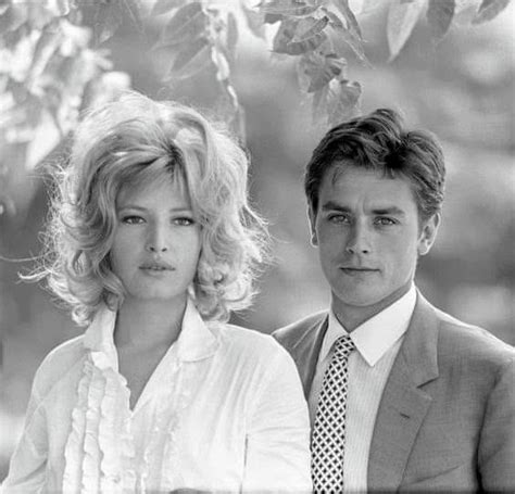 მონიკა ვიტი და ალენ დელონი 1962 წელი ფოტოები თქვენთვის